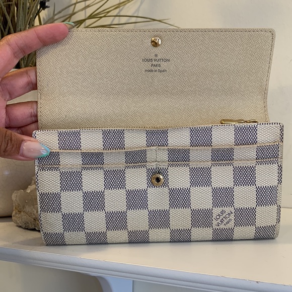 Louis Vuitton | Bags | Louis Vuitton Damier Azur Sarah Wallet | Poshmark